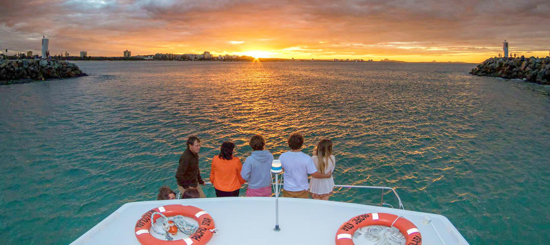 Mooloolaba Seafood Lunch & Sunset Cruises - Seaview Resort
